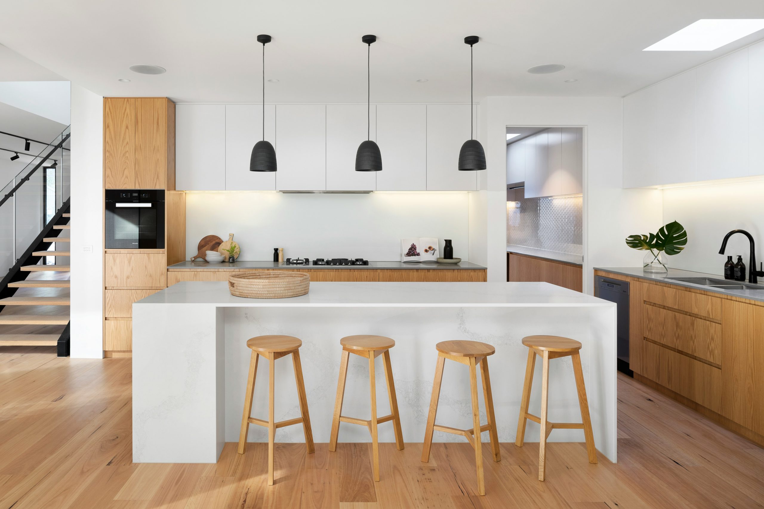 5 Bagian Kitchen Set yang Wajib Ada di Rumah, Sudah Tahu? | sarae.id