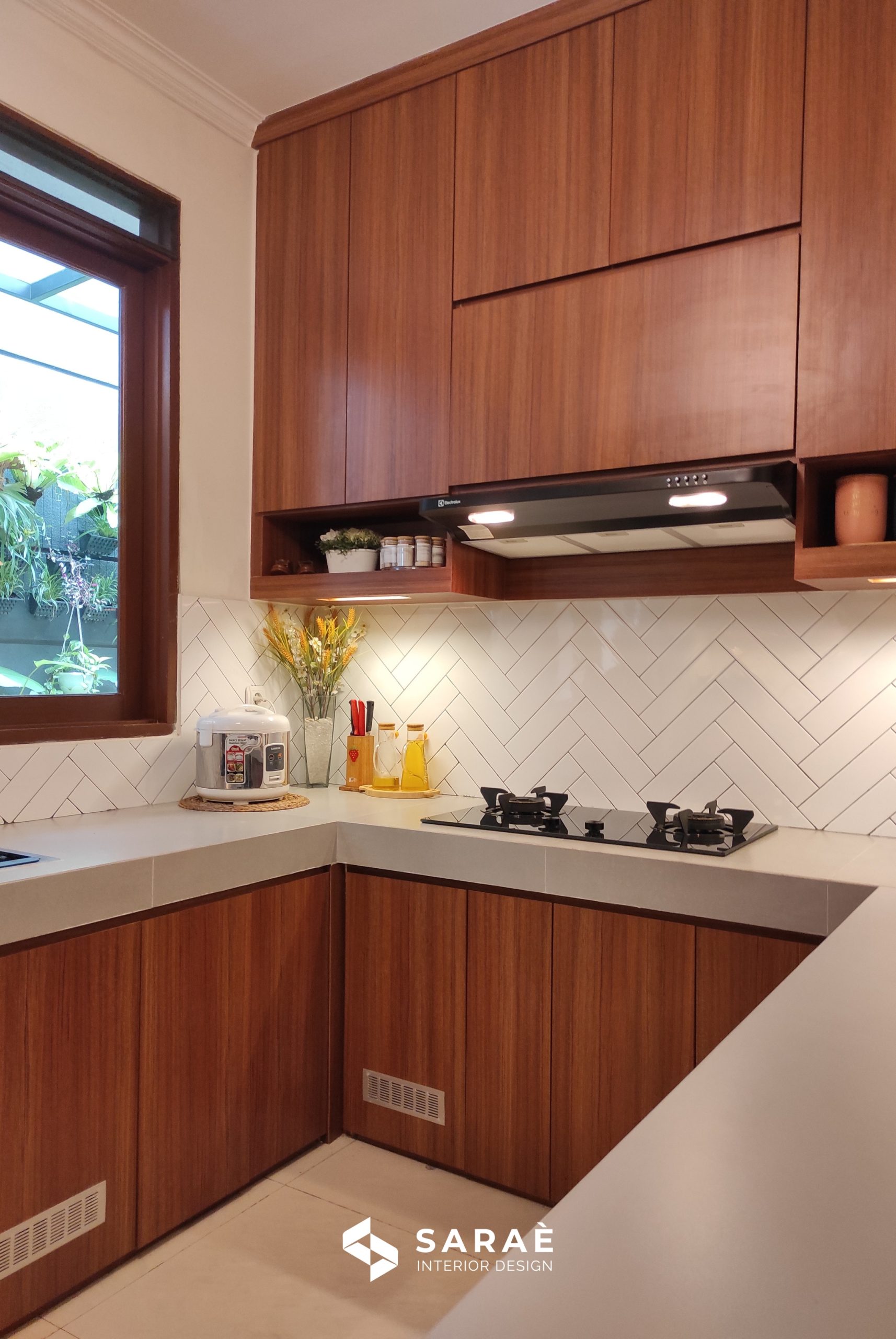 Suka Warna Kayu? Yuk Cek Referensi Berikut! | sarae.id