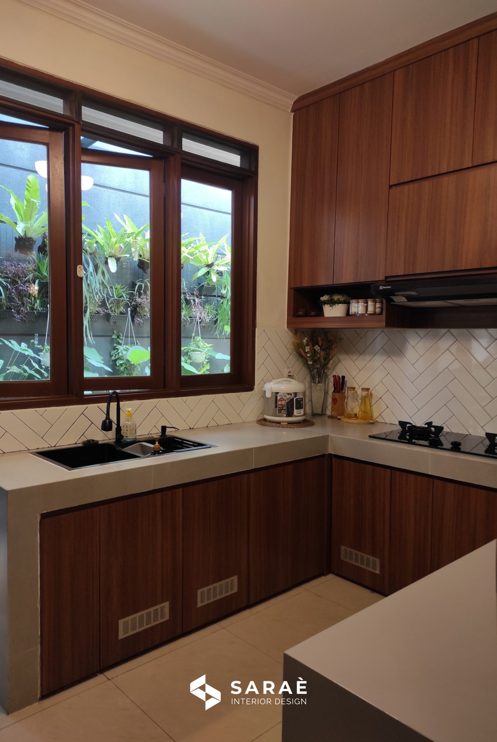 Suka Warna Kayu? Yuk Cek Referensi Berikut! | sarae.id